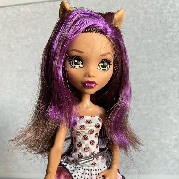 Mattel | Toys | Mattel Monster High Clawdeen Wolf Poseable Doll | Poshmark